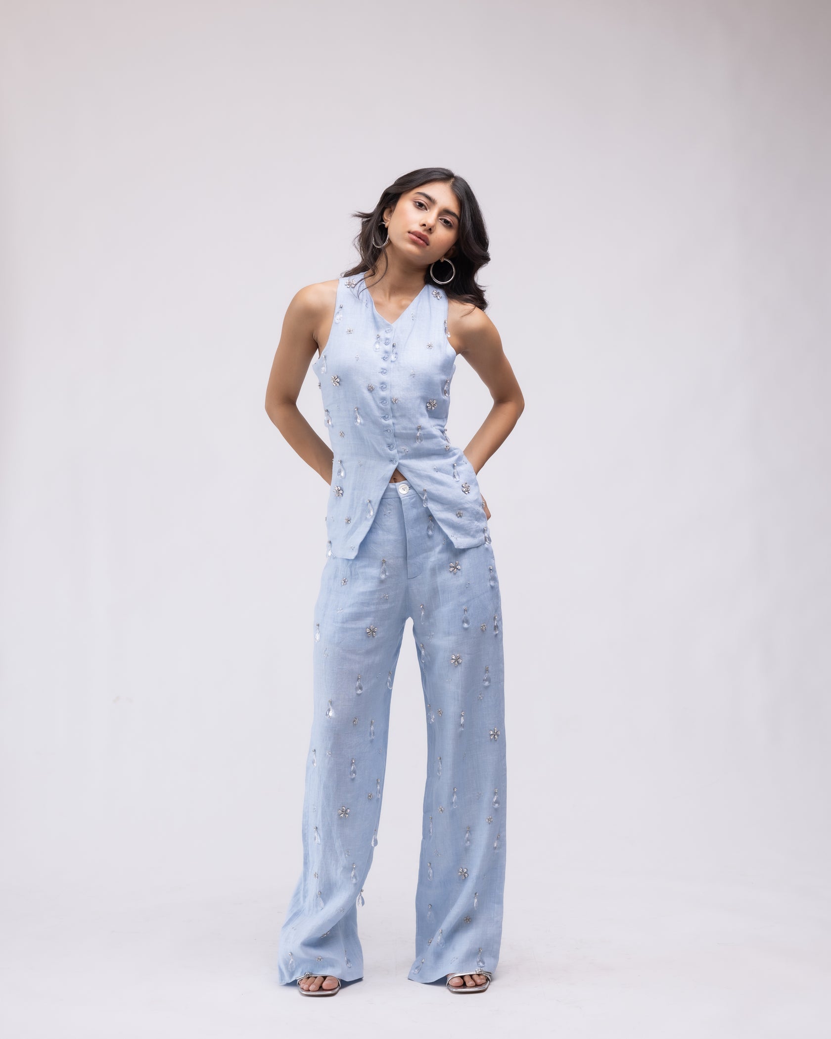 100% linen high-waisted trousers with crystal drop embellishing – Magia